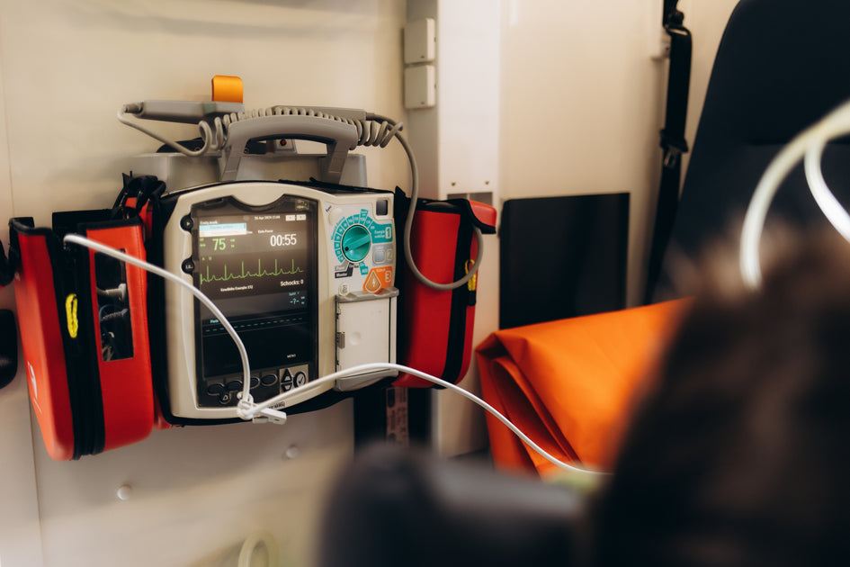 Top Features to Look for in a High-Quality AED – Restart The Heart